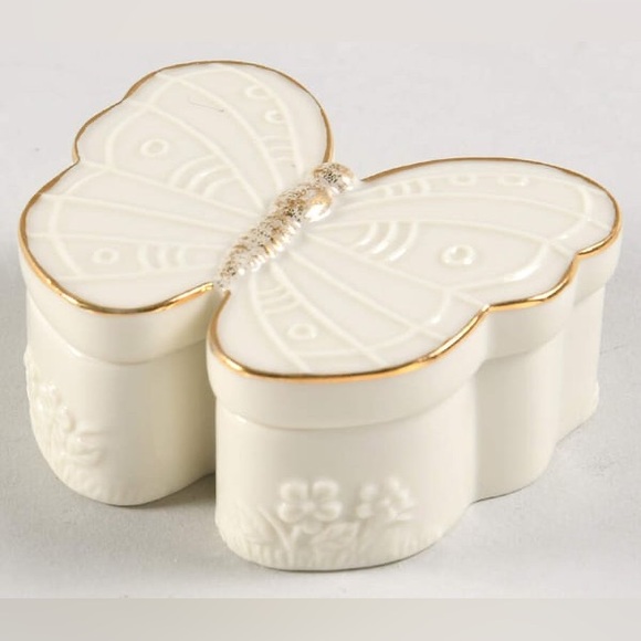 Lenox | Storage & Organization | Lenox Cream Butterfly Box With Gold ...